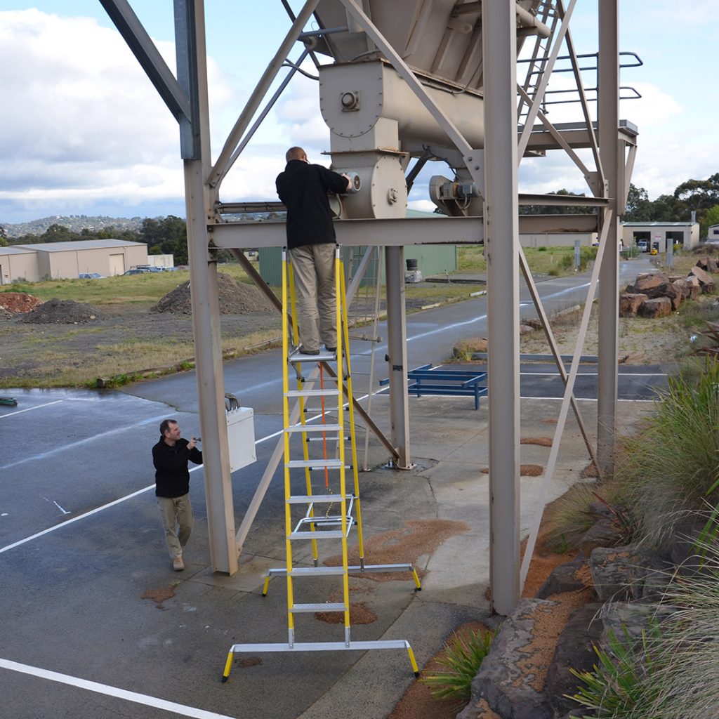 Branach EuroMaster Premium Step Platform - Horizon Utility Supplies Ltd